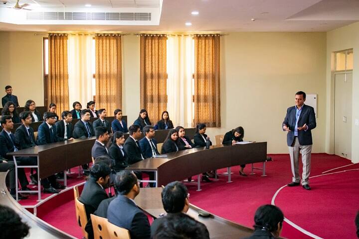 IIM Rohtak: Admission 2021, Courses, Fee, Cutoff, Ranking, Placements ...