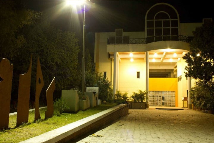 IIPS Indore: Admission, Fees, Courses, Placements, Cutoff, Ranking