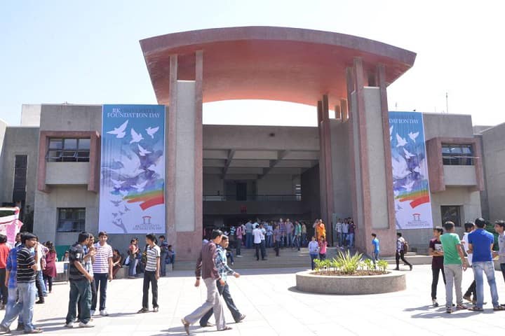 RK University, Rajkot: Admission, Fees, Courses, Placements, Cutoff ...