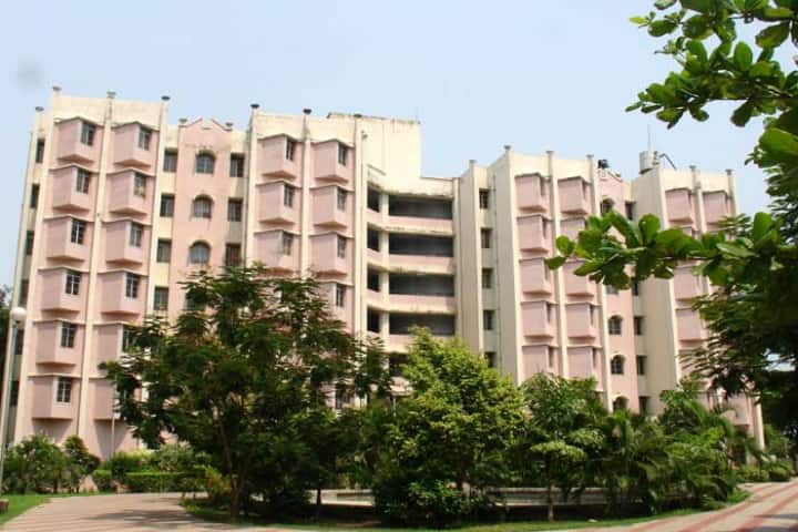 NUJS Kolkata: Admission, Fees, Courses, Placements, Cutoff, Ranking