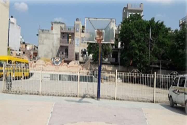 Kamal Institute of Higher Education and Advance Technology, New Delhi ...