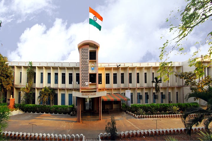 Sir CR Reddy College, Eluru: Admission 2021, Courses, Fee, Cutoff ...