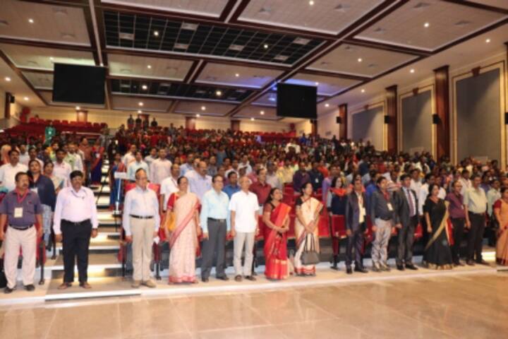 Ravenshaw University (RU) Cuttack: Admission, Fees, Courses, Placements ...