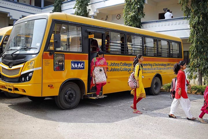 St Johns College of Pharmaceutical Sciences, Yerrakota: Admission, Fees ...