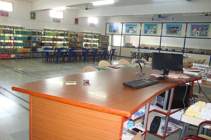 Vignan Pharmacy College, Vadlamudi: Admission, Fees, Courses ...