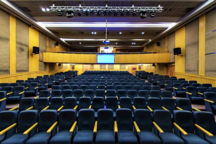 Amity University Gurgaon: Admission, Fees, Courses, Placements, Cutoff ...