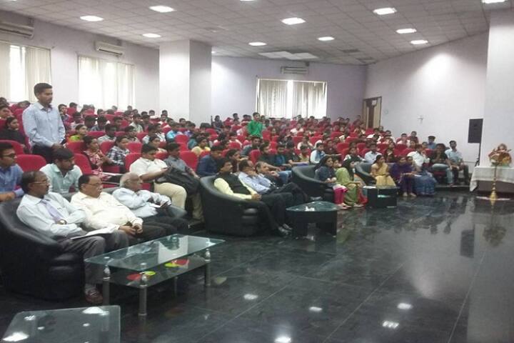 Audyogik Shikshan Mandals Institute of Professional Studies, Pune ...