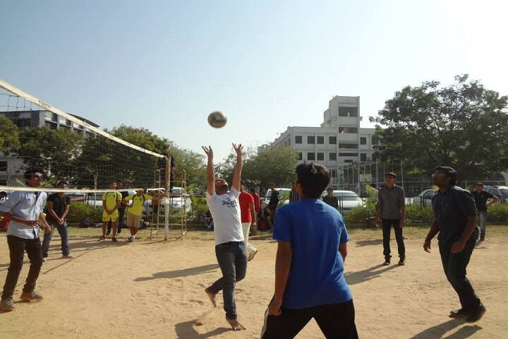 New LJ Commerce College, Ahmedabad: Admission, Fees, Courses ...