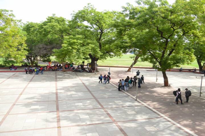 HLCC Ahmedabad: Admission, Fees, Courses, Placements, Cutoff, Ranking