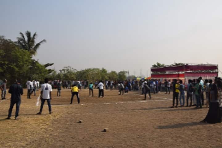 V K Krishna Menon College of Commerce and Economics and Sharad Shankar ...