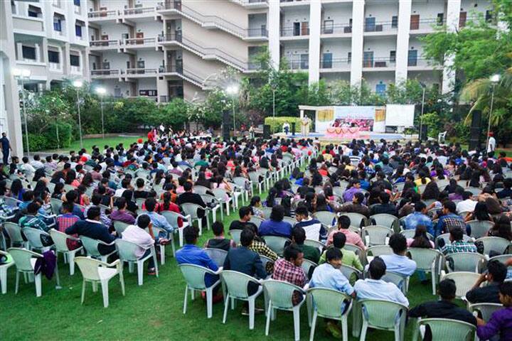 HA College of Commerce (HACC) Ahmedabad: Admission, Fees, Courses ...