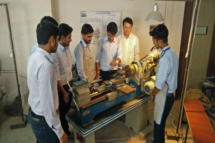 PIEMR Indore: Admission, Fees, Courses, Placements, Cutoff, Ranking