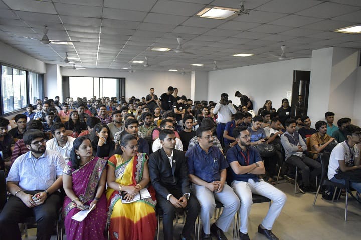 Universal College of Engineering, Thane: Admission, Fees, Courses ...