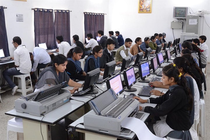 GS College of Commerce and Economics, Nagpur: Admission, Fees, Courses ...