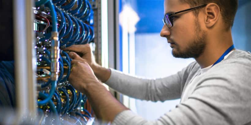 How to Become a Computer Systems Administrator - Salary, Qualification ...