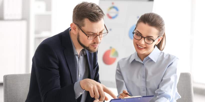 How to Become a Management Consultant - Salary, Qualification, Skills ...