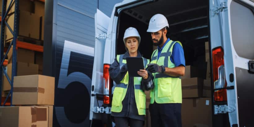 How to Become a Retail Manager - Salary, Qualification, Skills, Role ...