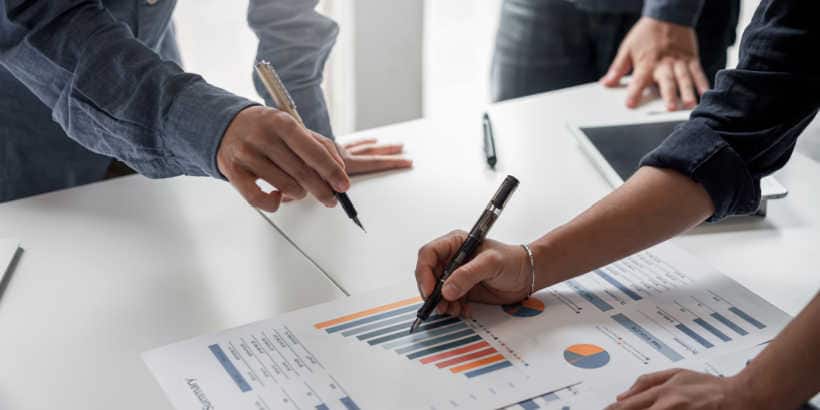 How to Become a Finance Executive - Salary, Qualification, Skills, Role ...