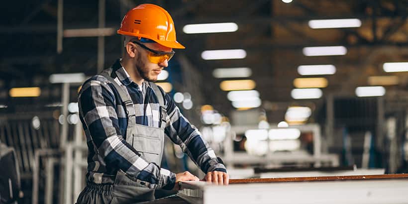 How to Become a Materials Engineer - Salary, Qualification, Skills ...