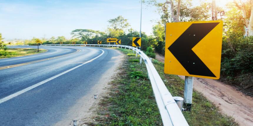 Road Safety Essay - 100, 200, 500 Words