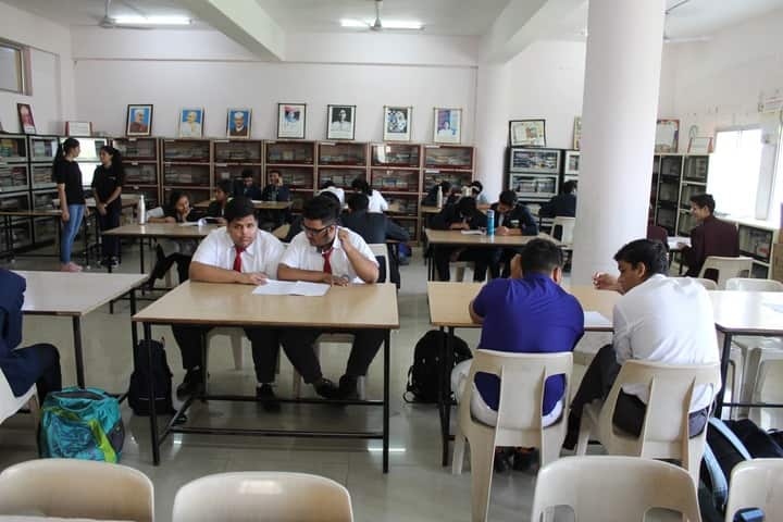 Choithram School Nipania, Indore: Admission, Fee, Affiliation