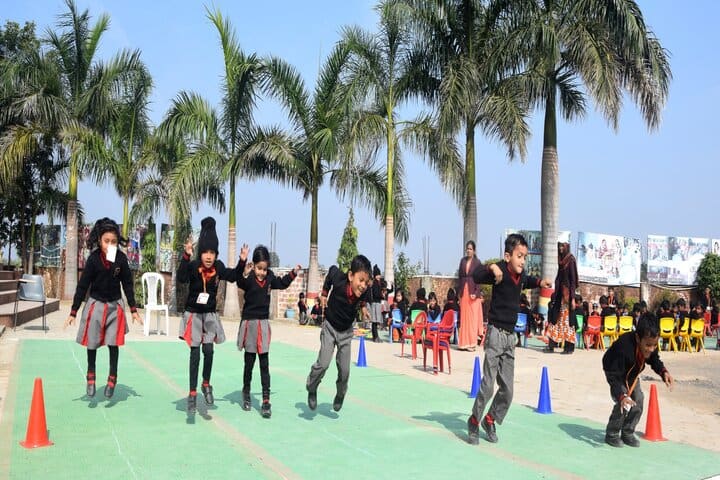 Gurukul The Excellent English Medium School Bareli, Raisen: Admission ...