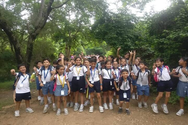 Jayshree Periwal High School, Chitrakoot Scheme, Jaipur: Admission, Fee ...
