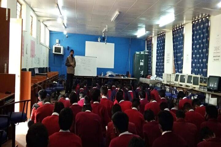 Jawahar Navodaya Vidyalaya, Latoli, Champawat: Admission, Fee, Affiliation