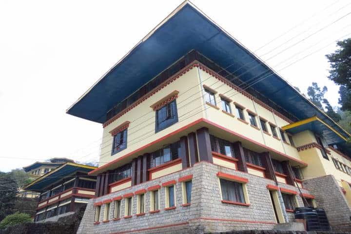 Tashi Namgyal Academy, Gangtok, Gangtok: Admission, Fee, Affiliation