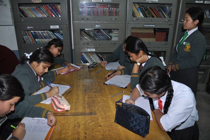 Rockvale Academy Kalimpong, Kalimpong: Admission, Fee, Affiliation