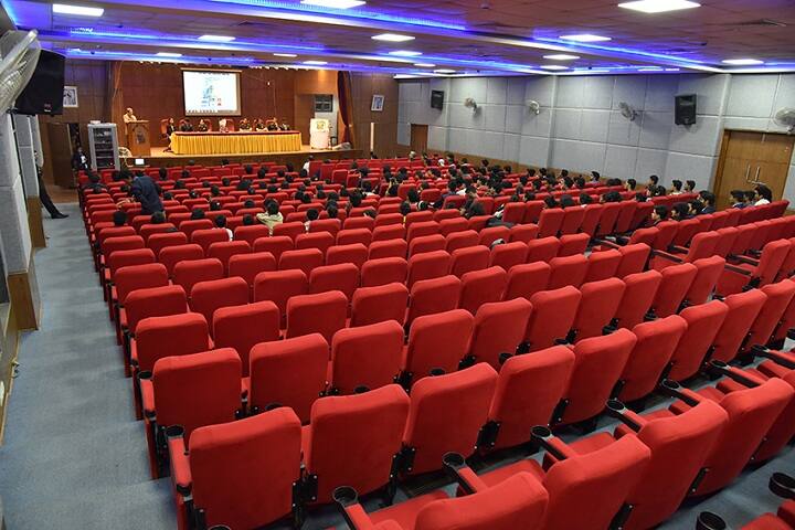 Sydenham College of Commerce & Economics, Churchgate, Mumbai: Admission ...