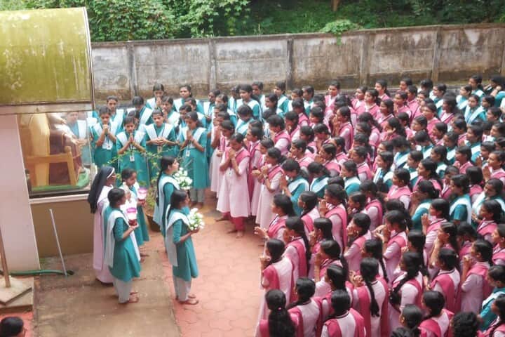 St. Raphael's Convent Girls Higher Secondary School, Ollur, Thrissur ...