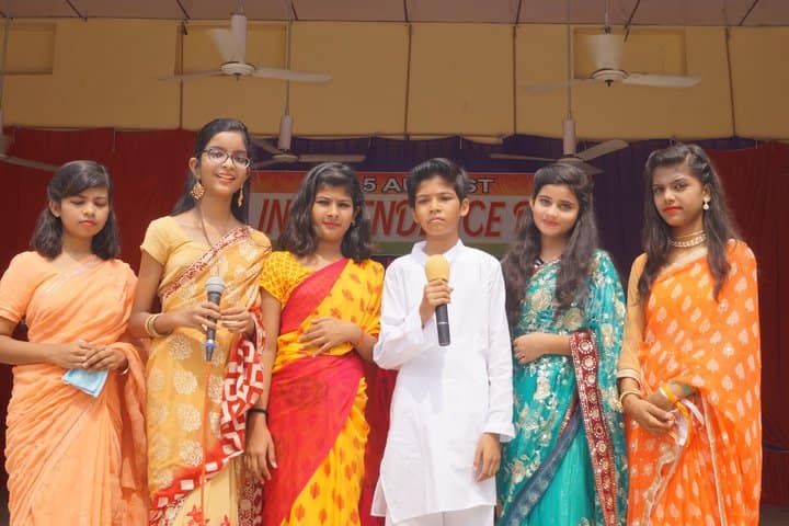 Exon Montessori Inter College, Campbell Road, Lucknow: Admission, Fee ...