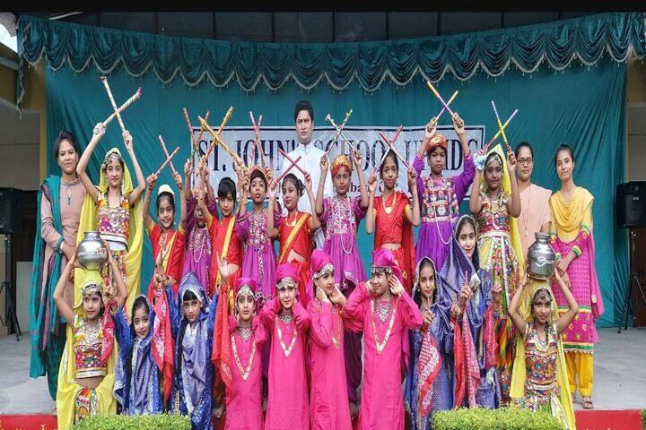 St Johns School, Jalesar Road, Firozabad: Admission, Fee, Affiliation