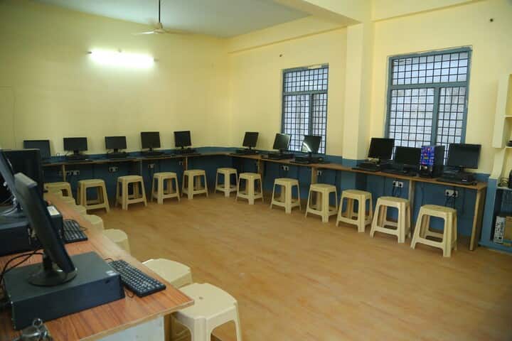 Dhatrak Model School, Petbasheerabad, Hyderabad: Admission, Fee ...