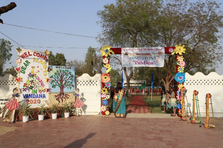 Sumant Jethabhai Patel English Medium School, Karamsad, Anand: Admission, Fee, Affiliation