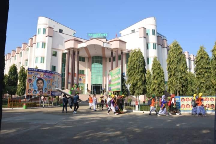 Yaduvanshi Shiksha Niketan, Patikara, Narnaul: Admission, Fee, Affiliation
