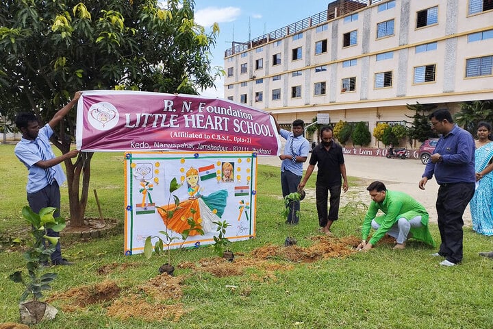 RN Foundation Little Heart School, Kedo, Jamshedpur: Admission, Fee ...