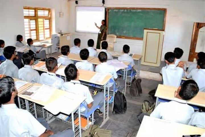 Shri Mahavir Residential English Medium School, Raibag, Belgaum ...