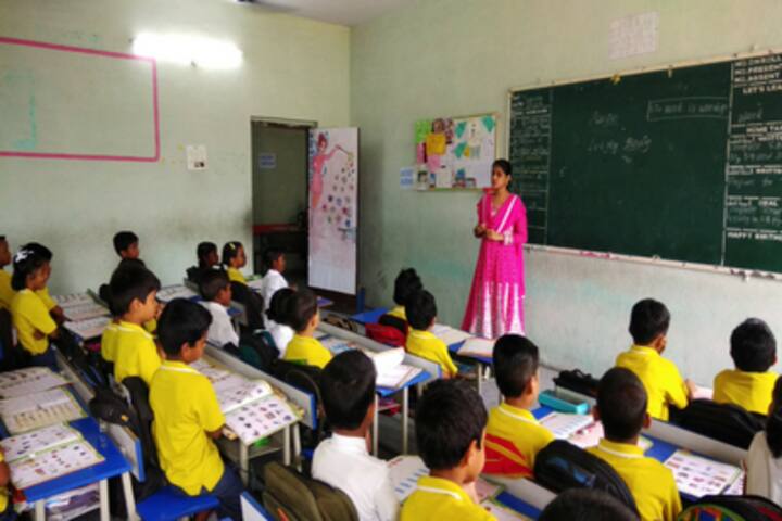 Sri Chaitanya Techno School, Krishna Giri Hills, Raichur: Admission ...
