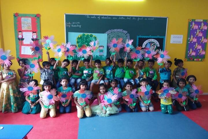 Vagdevi Vilas Super School, Marathahalli, Bangalore: Admission, Fee ...