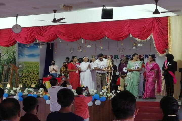 Infant Jesus Public School North Parur, Ernakulam: Admission, Fee ...