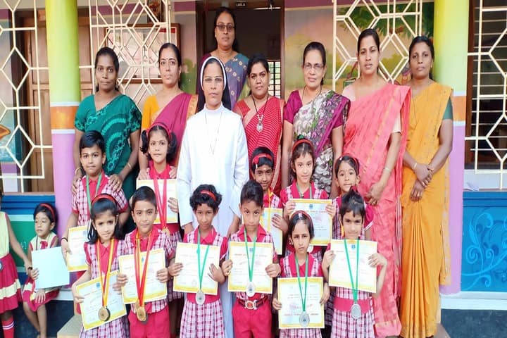 Infant Jesus Public School North Parur, Ernakulam: Admission, Fee ...